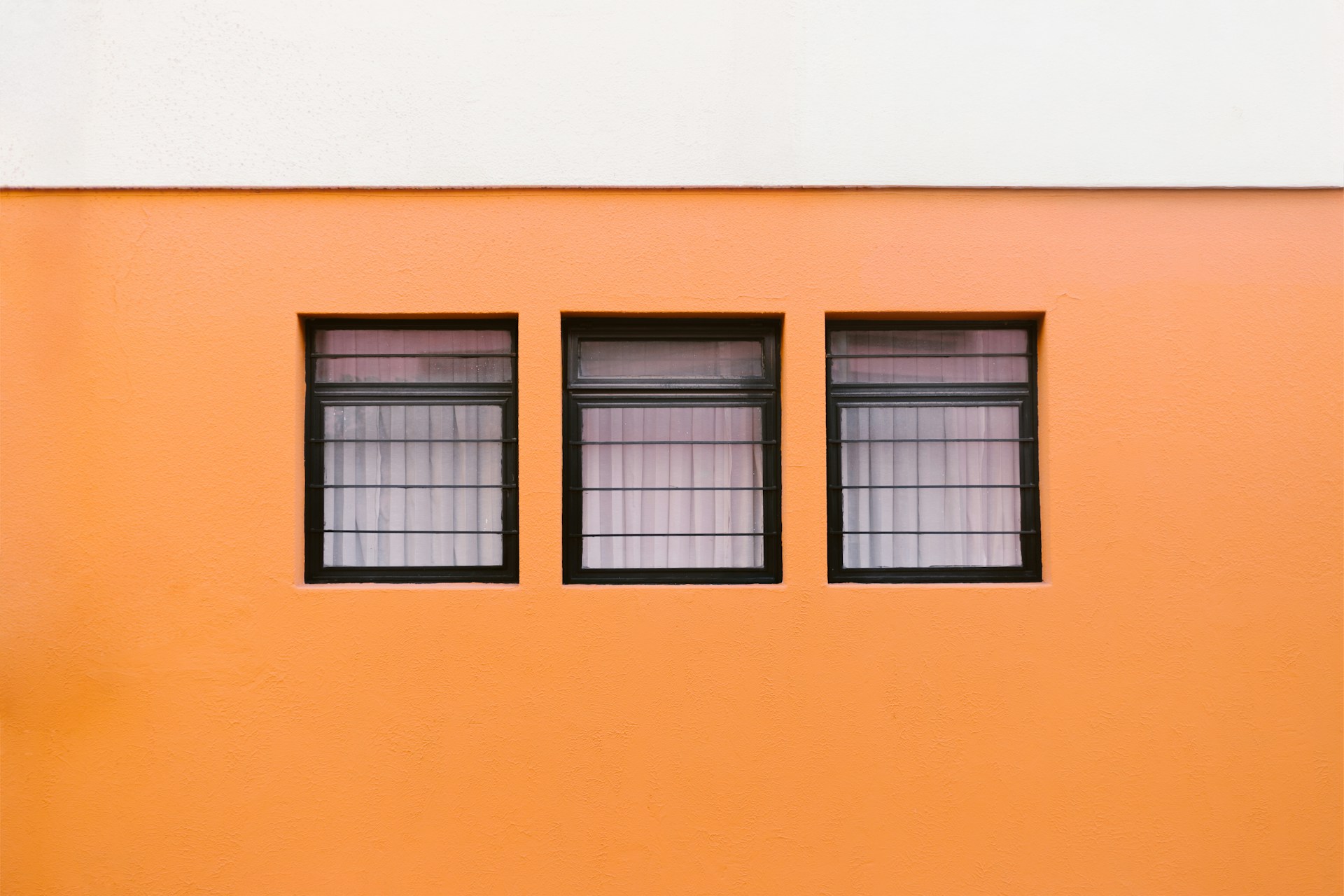 How Black Windows for Exterior Change the Look of NJ Homes